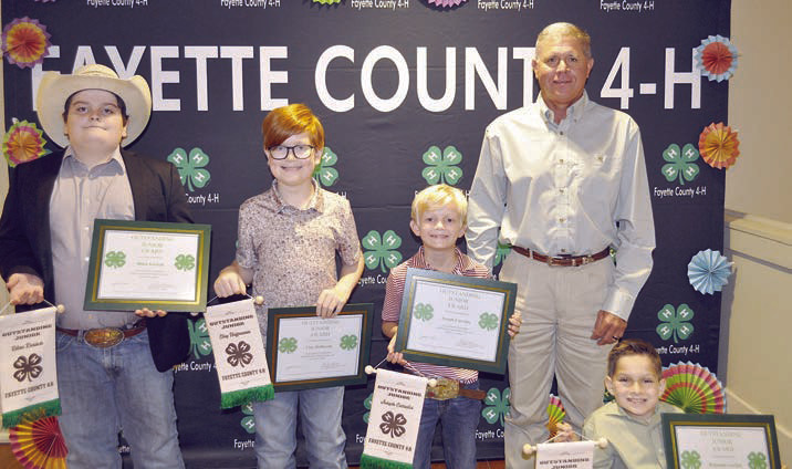 Fayette County 4-H’ers get awards at annual banquet | Schulenburg Sticker