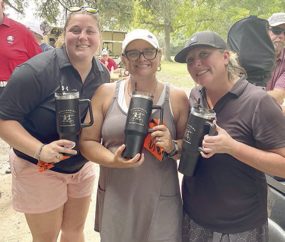 Over 100 golfers take part in 36th ‘Closed-Open’ tournament ...